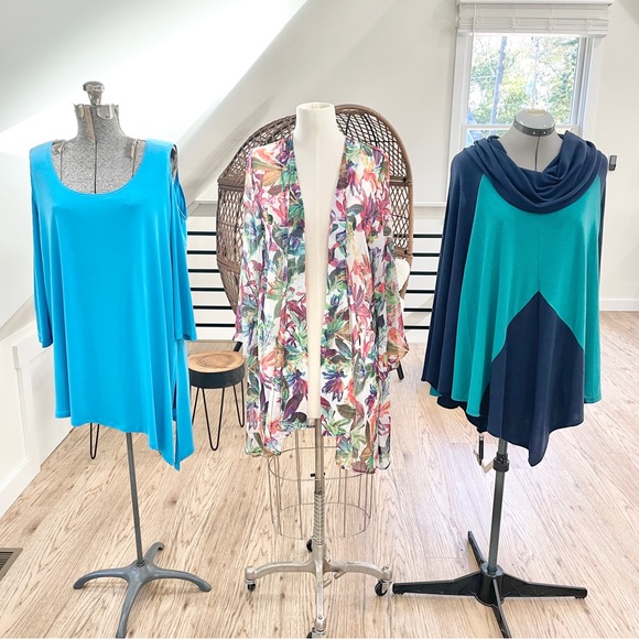 Slinky Brand | Sweaters | New Xl Blue Teal Floral Kimono Poncho And ...